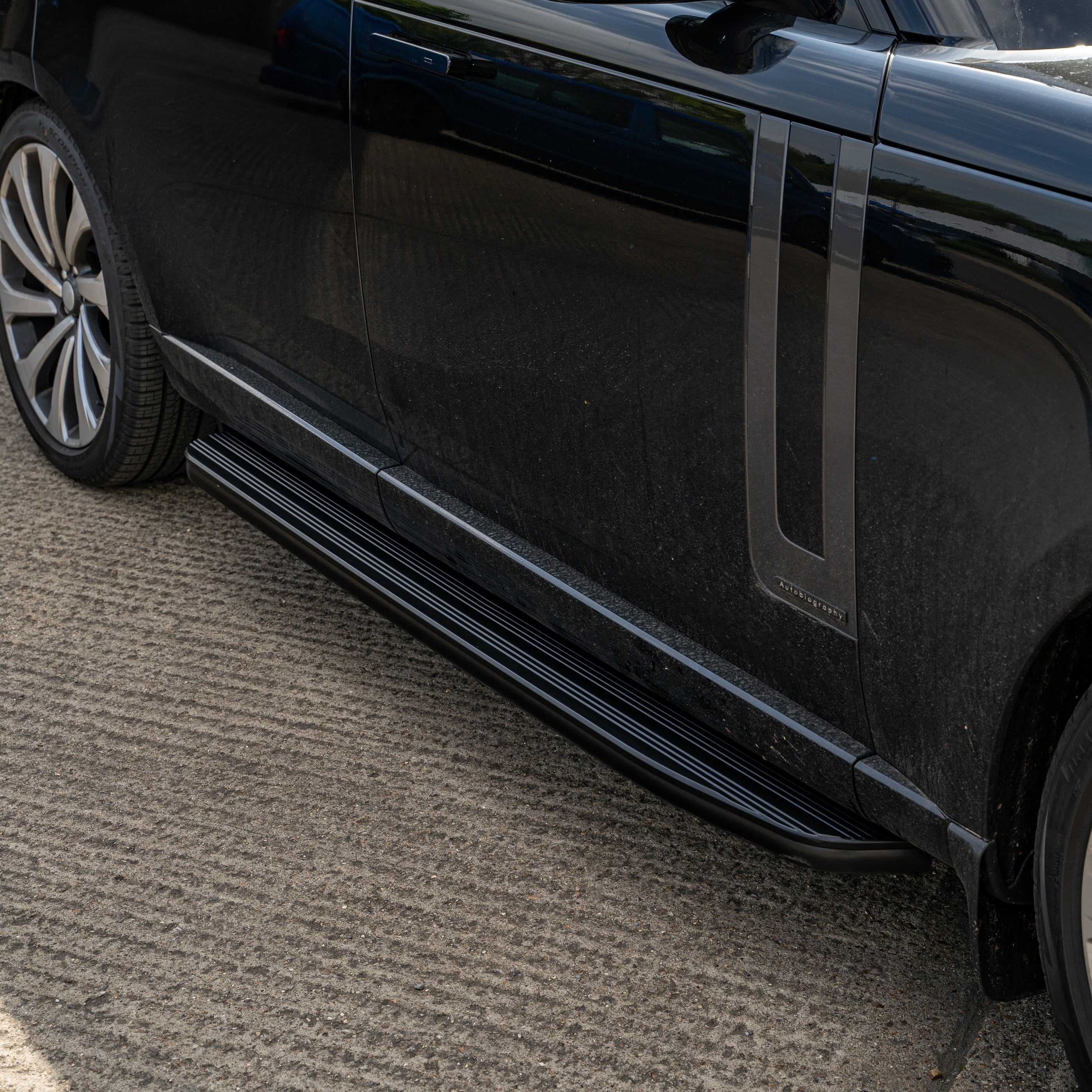 L460 Range Rover LWB Side Steps — SideSteps UK